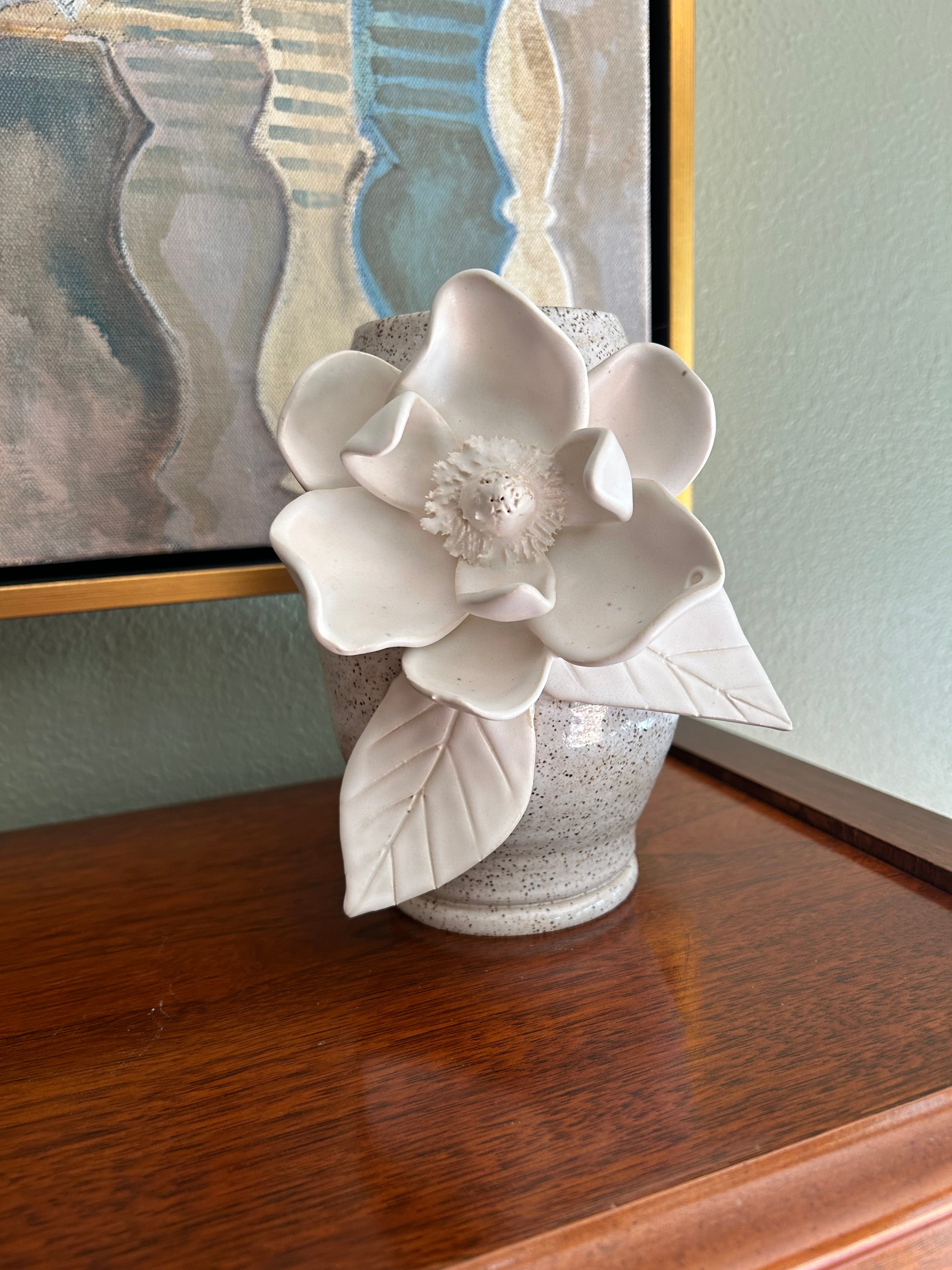 Vera Vase (large) (n. 17) – Saron Henderson Ceramics